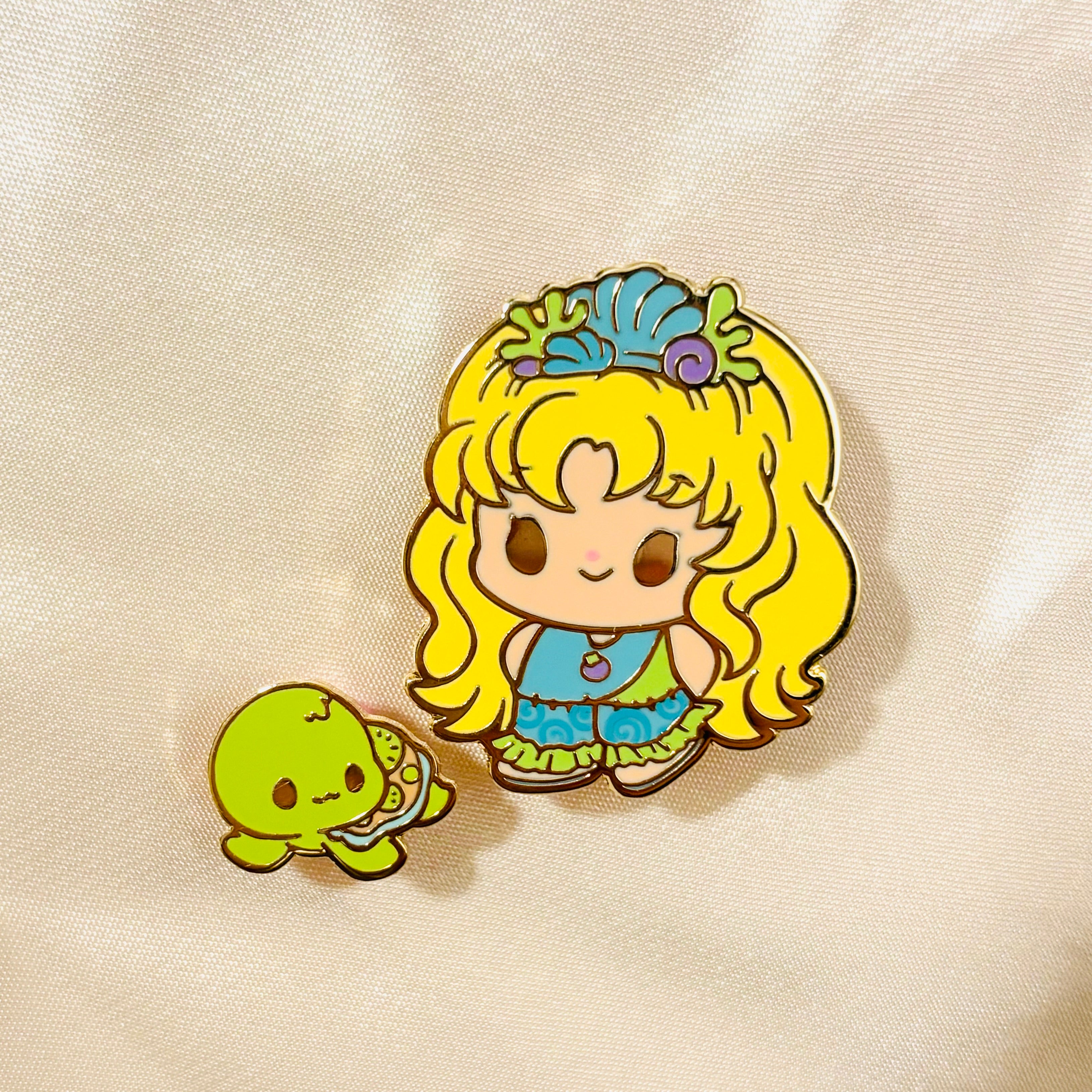 *LAST CHANCE* Seaberry Pins – Birduyen